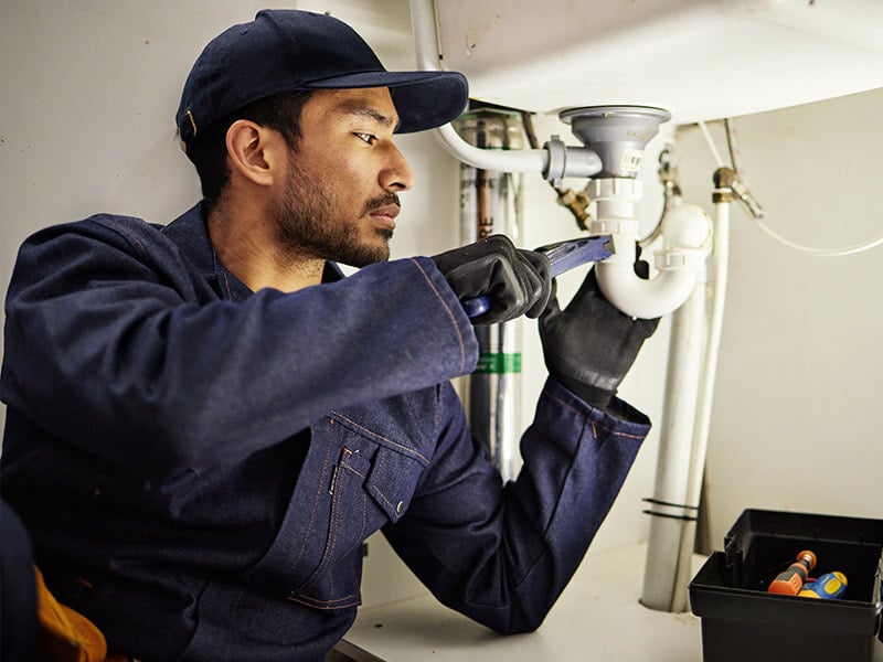 Comprehensive Retail Property Maintenance Services | Command7